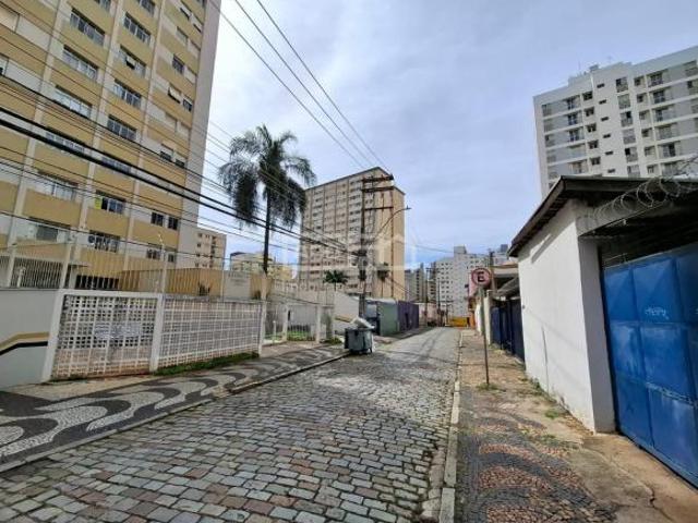 Apartamento com 02 dormitórios à venda no Centro em Campinas/SP