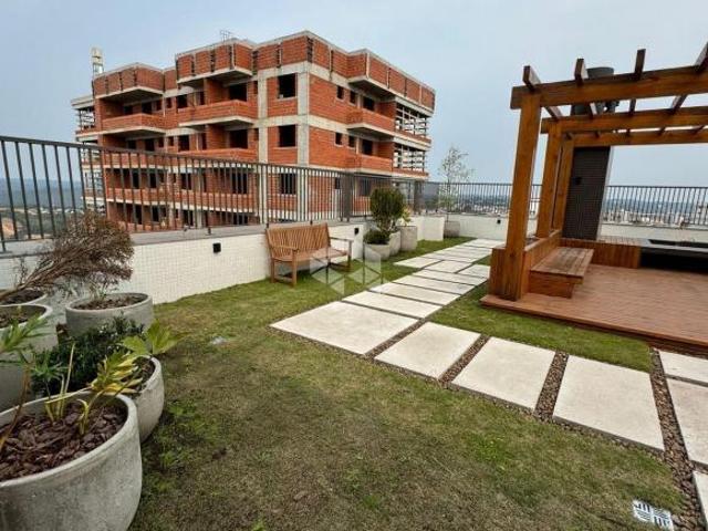Apartamento com 02 dormitórios e 02 suítes