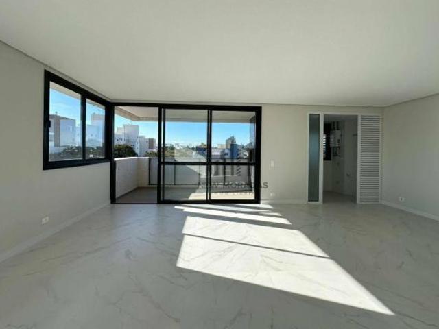 Apartamento com 02 dormitórios e 02 Suítes à venda, com 88 m² Água Verde Curitiba/PR