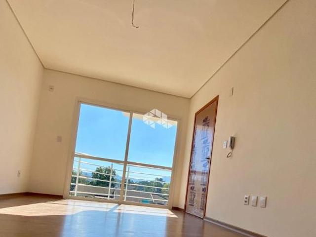 Apartamento com 02 dormitórios e vaga de garagem à venda, no bairro Pinheiro Machado em Santa Maria