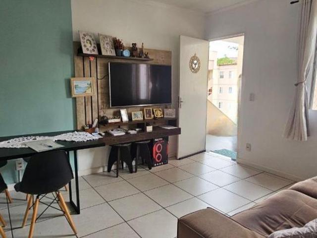 Apartamento com 02 dormitórios em Valinhos