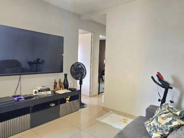 Apartamento com 02 dormitórios em Valinhos SP
