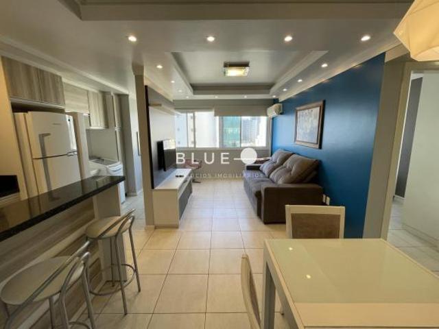 Apartamento com 02 dormitórios no Centro de Torres RS
