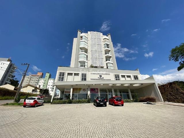 Apartamento com 02 dormitórios no Souza Cruz