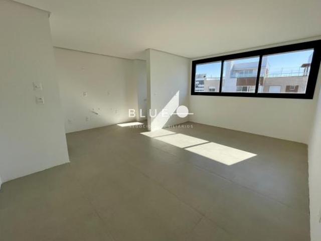 Apartamento com 02 dormitórios no Predial em Torres RS
