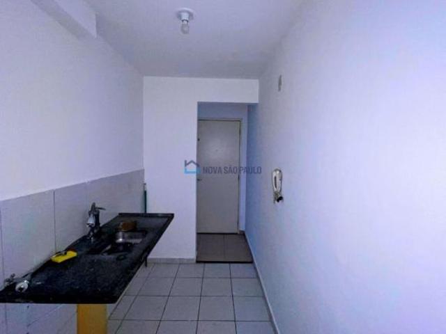 Apartamento com 02 dormitórios na região do Jabaquara