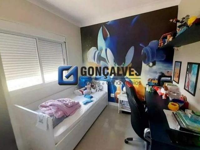 Apartamento com 02 dormitórios sendo ambos suítes a venda Vila Gilda – Santo André/SP