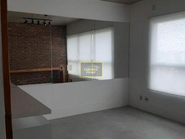 Apartamento com 02 dormitórios para venda em Santo Amaro