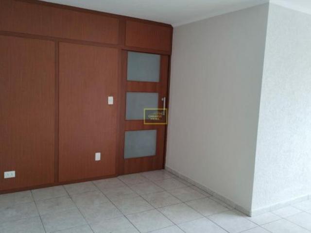 Apartamento com 02 dormitórios para venda na Lapa