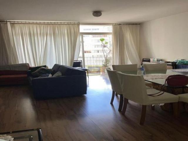 Apartamento com 02 dormitórios para venda na Santa Cecília, na Baronesa de Itu