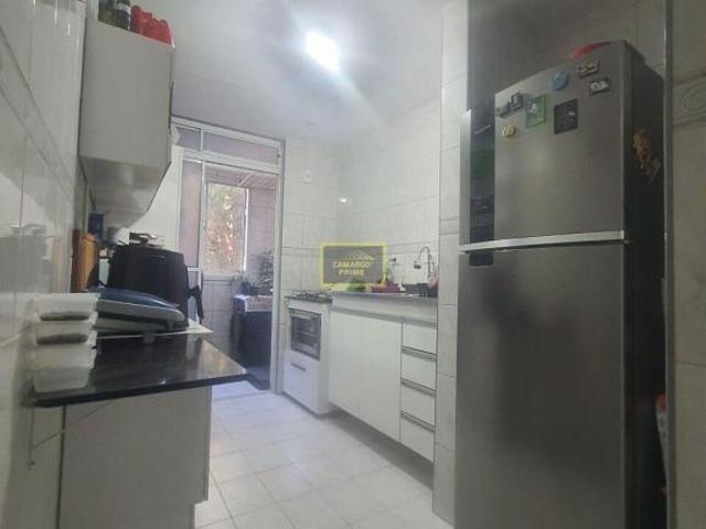 Apartamento com 02 dormitórios para venda no Campo Limpo