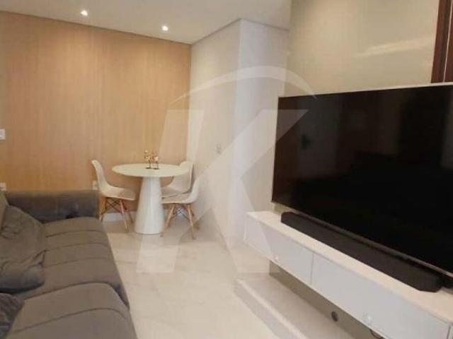 Apartamento com 02 dormitórios, terraço e 01 vaga de garagem na Vila Guilherme