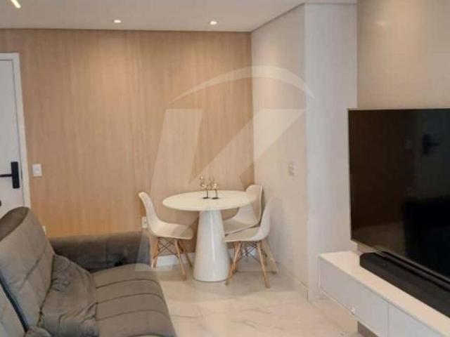 Apartamento com 02 dormitórios, terraço e 01 vaga de garagem na Vila Guilherme