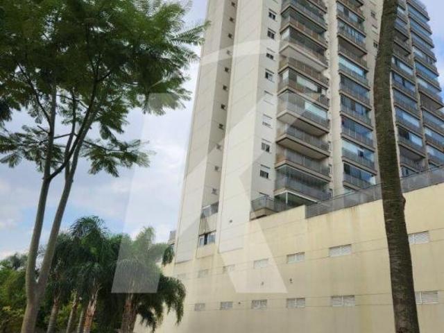 Apartamento com 02 Dormitórios, varanda, 1 Vaga de garagem no Tucuruvi