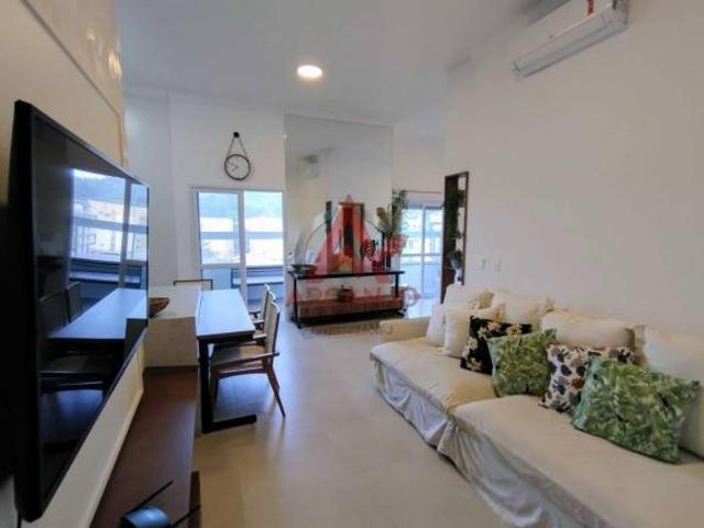 Apartamento com 02 suítes na praia das Toninhas em Ubatuba/SP