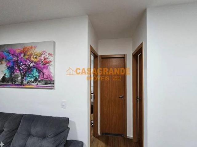 Apartamento com 02 quartos. 45m² no Loteamento Portal Santa Inês