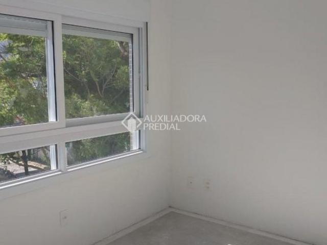 Apartamento com 02 quartos