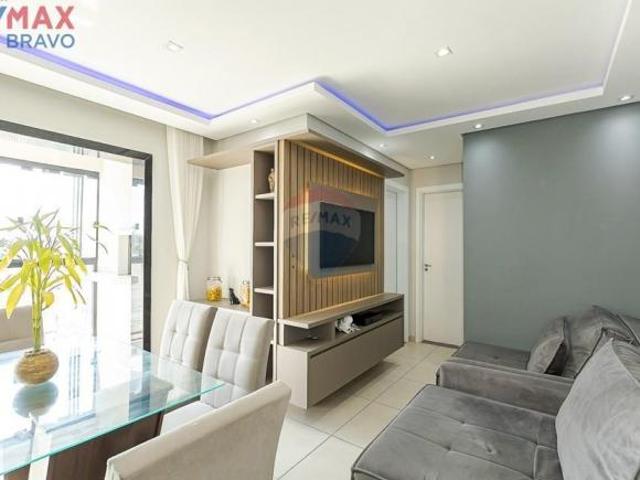 Apartamento com 02 quartos, 01 suíte, Condomínio Clube Park Royale, com Piscina no Bairro Pedro Mor