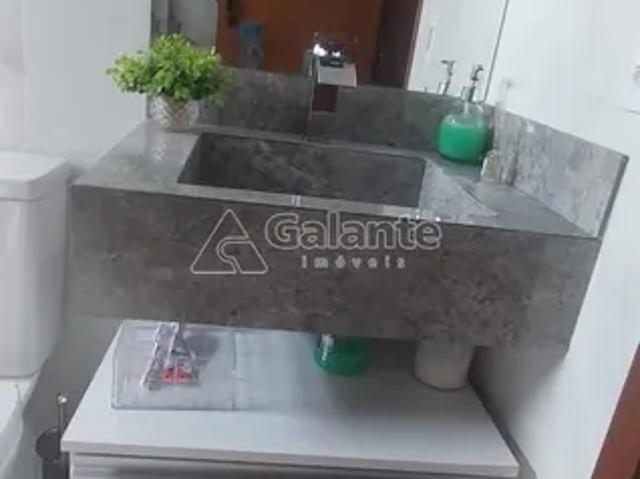 Apartamento com 02 quartos a venda no Jardim Chapadão