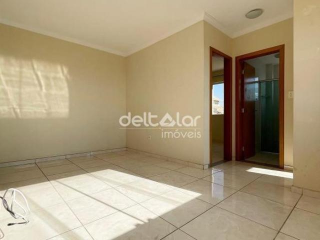 Apartamento com 02 quartos, armários planejados e uma vaga coberta, Jardim Leblon, Belo Horizonte, M