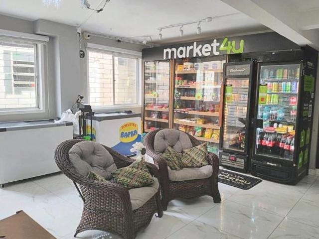 Apartamento com 02 Quartos Cristo Rei