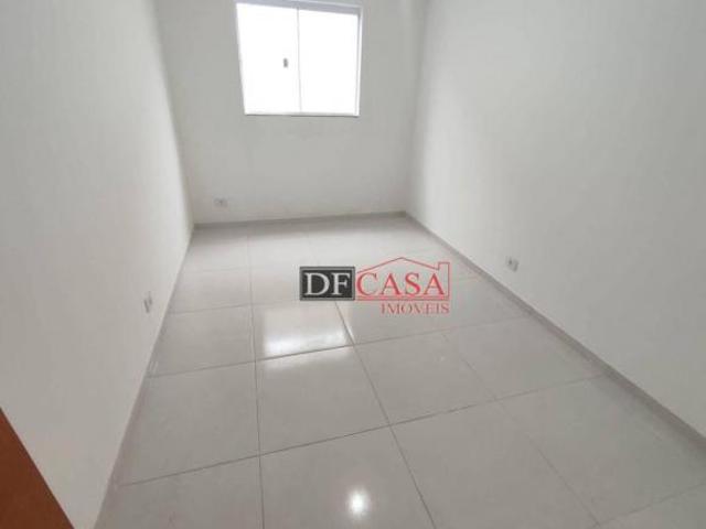 Apartamento com 02 quartos em itaquera