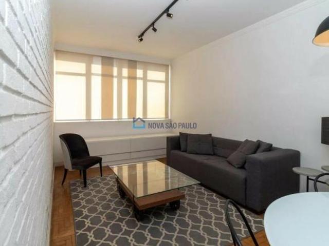 Apartamento com 02 quartos localizado na região da Barra Funda