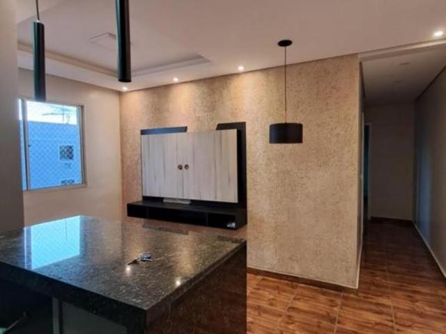 Apartamento com 02 quartos na cidade de Cambé