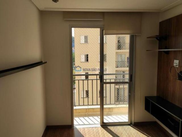 Apartamento com 02 quartos na região do Jabaquara