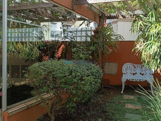 Apartamento com 02 quartos na região da Saúde