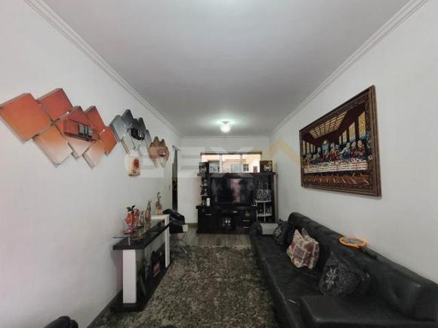 Apartamento com 02 vagas no Bairro Centro