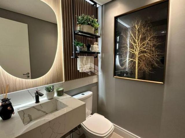 Apartamento com 03 domritórios sendo 03 suites bairro Tristeza