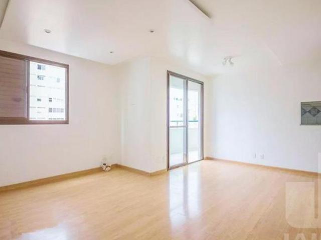 Apartamento com 03 dormitórios 01 suíte 02 vagas