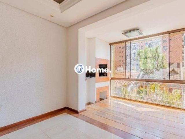 Apartamento com 03 dormitórios, 01 suíte e 02 vagas de garagem