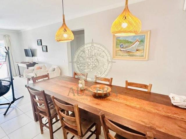 Apartamento com 03 dormitórios