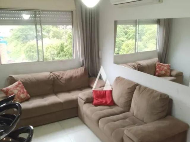 Apartamento com 03 dormitórios à venda, 63 m² por R$ 250.000 Santo Antônio Porto Alegre/RS