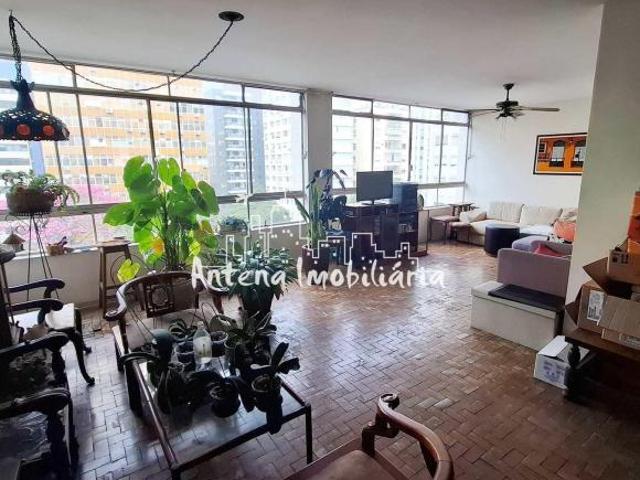 Apartamento com 03 dormitórios em Santa Cecília Cod.: 12980