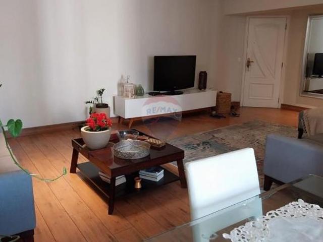 Apartamento com 03 dormitórios em Santana: Conforto e Estilo