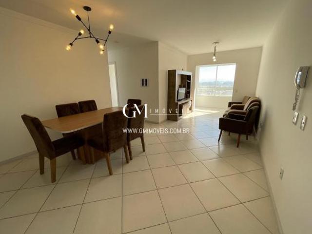 Apartamento com 03 dormitórios em Torres RS