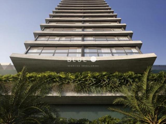 Apartamento com 03 dormitórios no Centro de Torres RS
