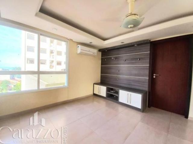 Apartamento com 03 dormitórios no Centro de Tramandaí