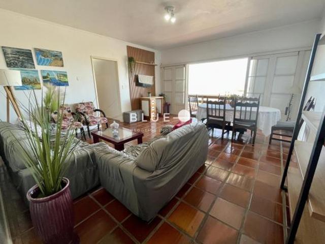 Apartamento com 03 dormitórios na Beira Mar em Torres RS