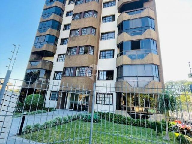 APARTAMENTO COM 03 DORMITÓRIOS, SEMIMOBILIADO, NO CENTRO