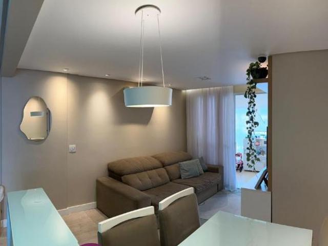 APARTAMENTO COM 03 DORMITÓRIOS SENDO 01 SÚITE