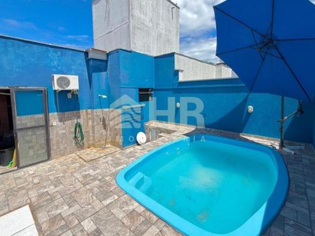 Apartamento com 03 dormitórios sendo 01 suíte e 02