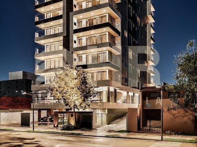 Apartamento com 03 dormitórios sendo 01 suíte e 02
