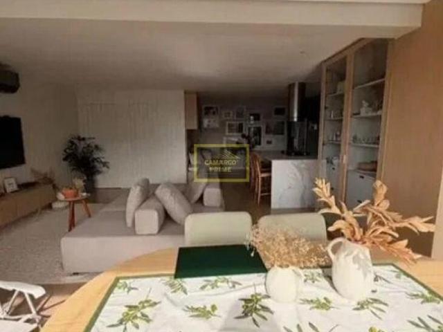 Apartamento com 03 dormitórios para venda na Vila Ipojuca
