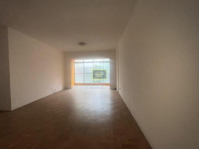 Apartamento com 03 dormitórios para venda na Augusta Próximo ao metrô