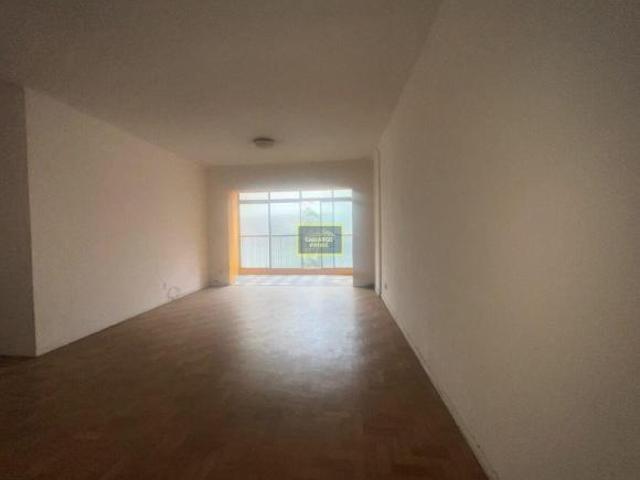 Apartamento com 03 dormitórios para venda na Augusta Próximo ao metrô