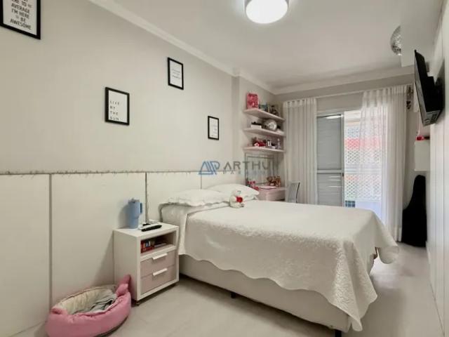 Apartamento com 03 suítes à venda em Praia Grande no bairro Canto do Forte